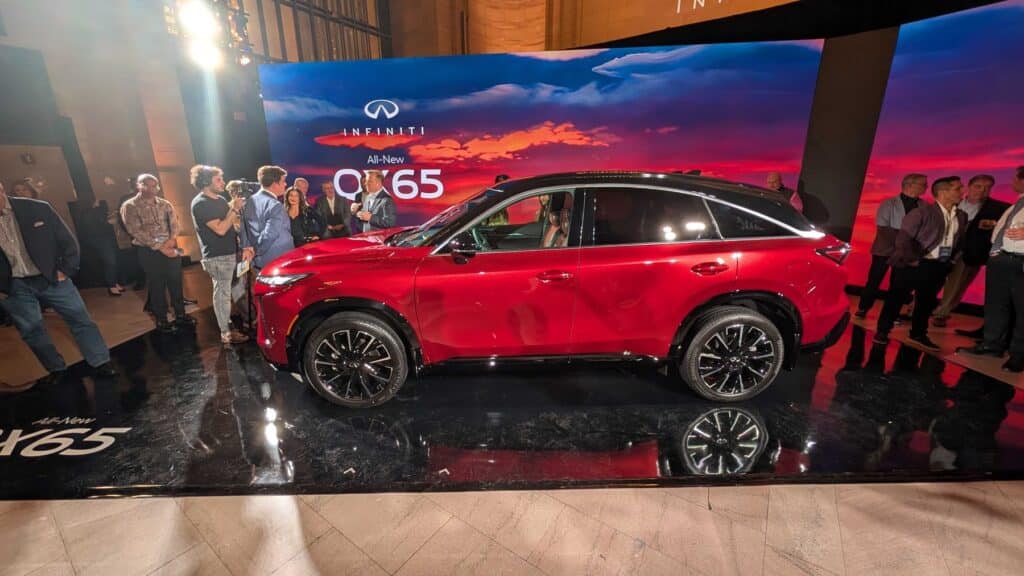 The 2027 Infiniti QX65 is launching with three trims, a sporty look ...