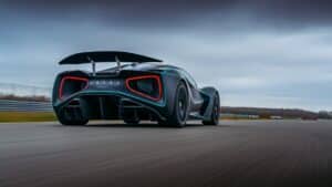 Lotus's CEO just called every sports car over 3,968 pounds "mediocre ...