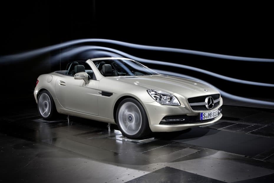 Mercedes-Benz SLK: Nuevo motor e información técnica