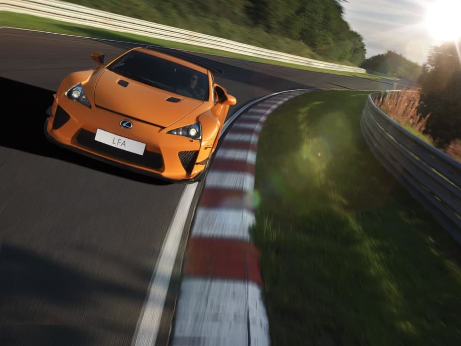 Motor Lexus LFA V10 powered by Yamaha: detalles