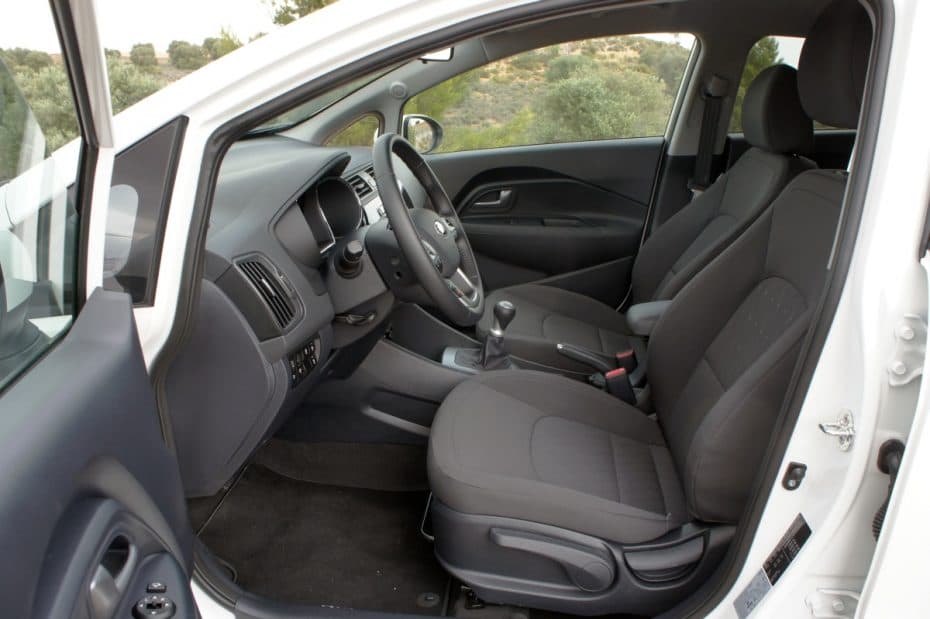 Prueba Kia Rio 1.2 CVVT 84 CV X-Tech: Racional, económico y muy bien ...