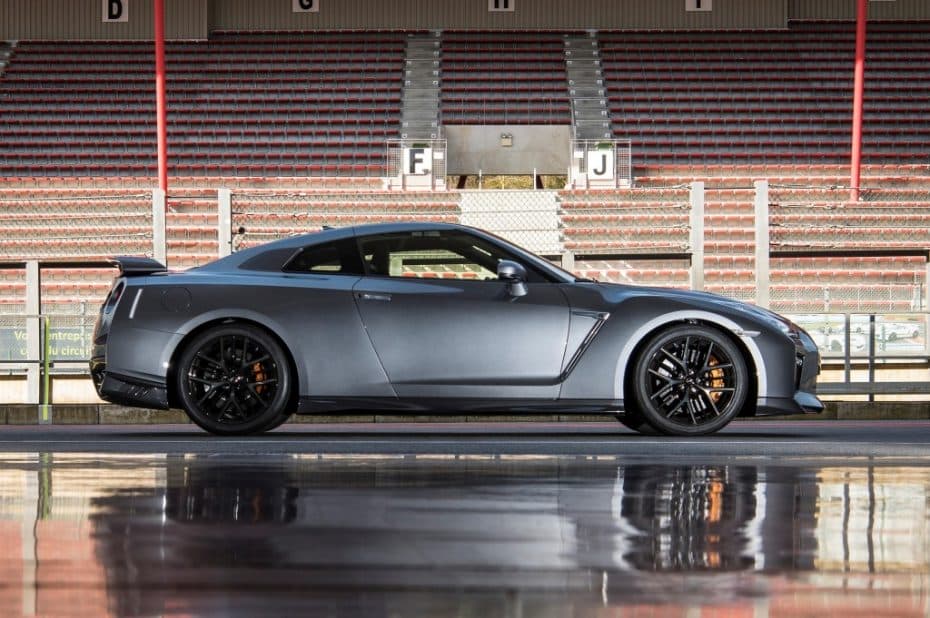 Esto es lo que cuesta mantener un Nissan GT-R: Prepara billetes para la ...