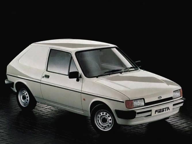 El Ford Fiesta cumple 40 primaveras: Un repaso a la historia del ...
