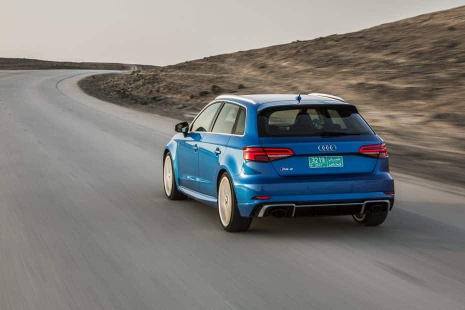 El brutal Audi RS3 ya está a la venta: En versiones Sedán y Sportback
