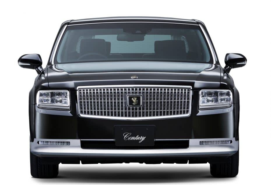 Así es la tercera generación del Toyota Century, el vehículo presidencial