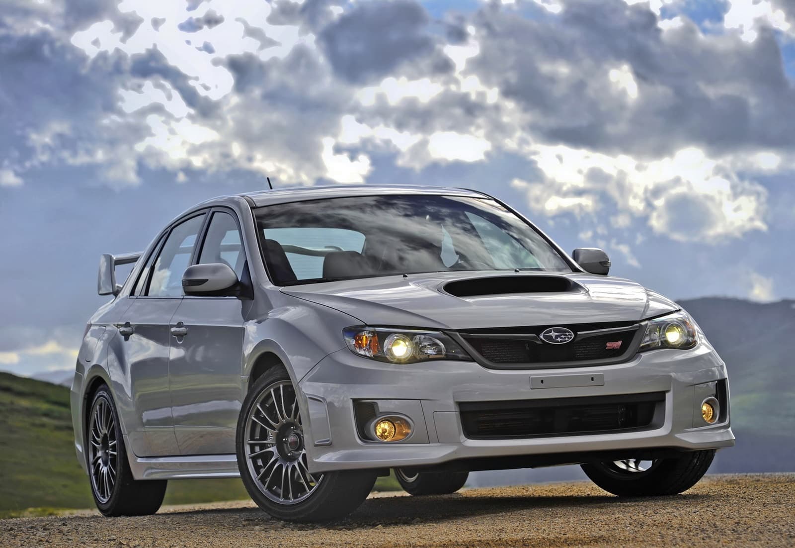Subaru Tecnica International (STI): modelos e historia