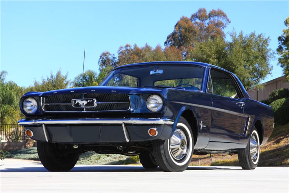 ¡Se subasta joya! Ahora puedes hacerte con el primer Ford Mustang coupé ...