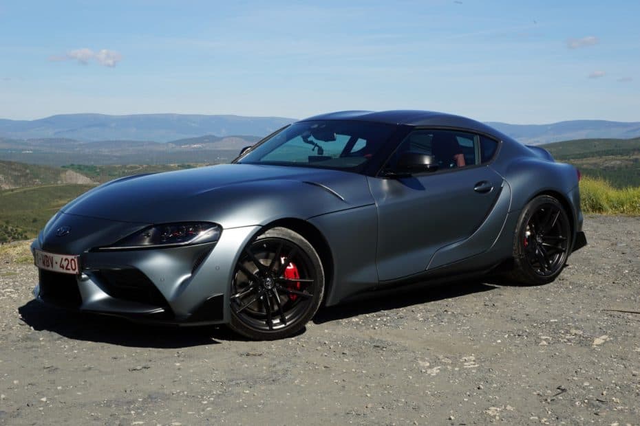 Primera prueba Toyota GR Supra 340 CV 8AT Luxury: Llamativo, rápido y ...