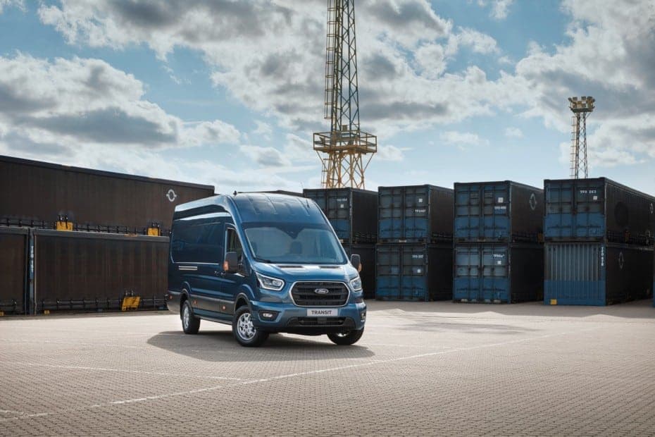 La nueva Ford Transit de 2 toneladas es más ligera, menos gastona y ...