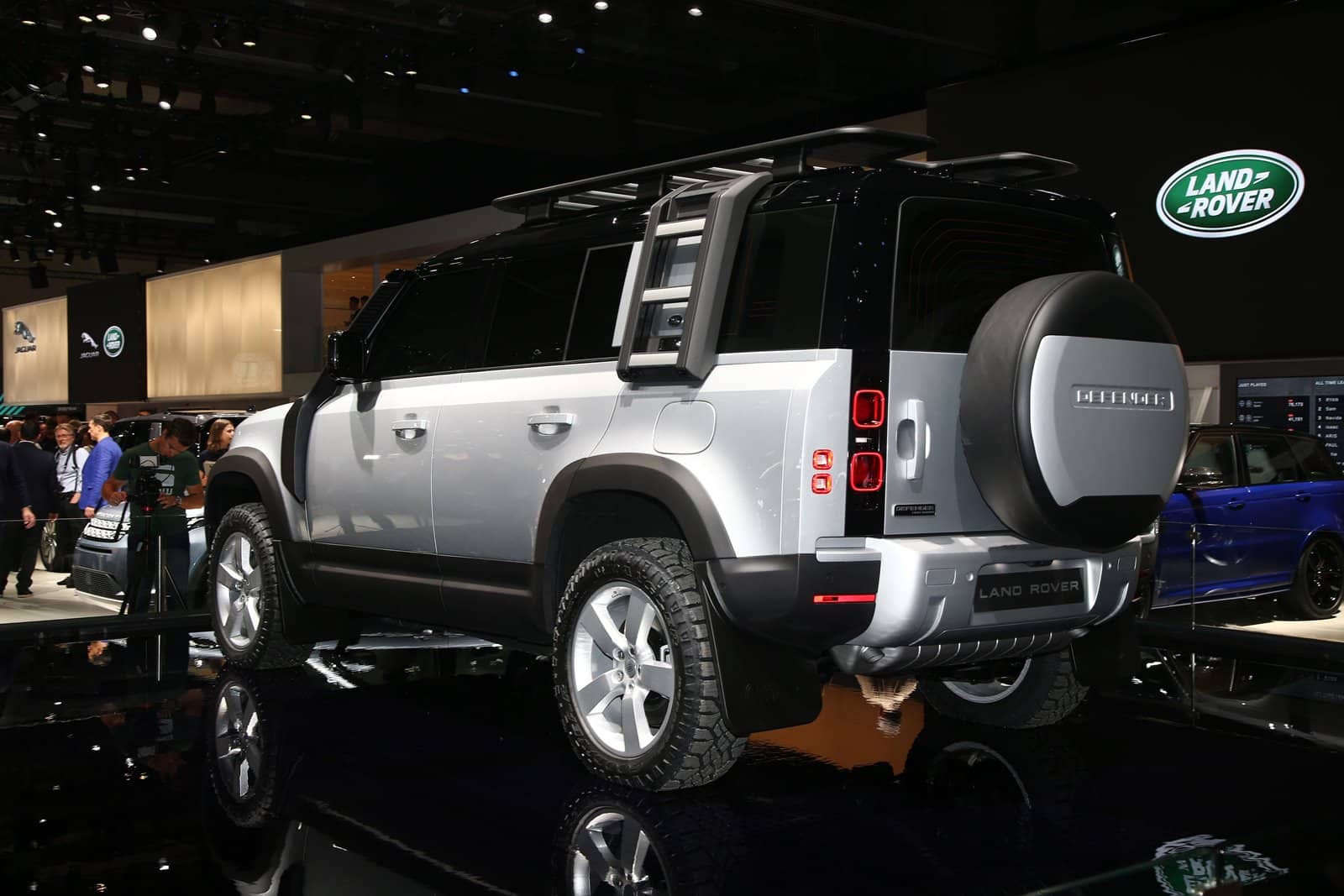 Así es el nuevo Land Rover Defender al natural: Un aspecto imponente y ...