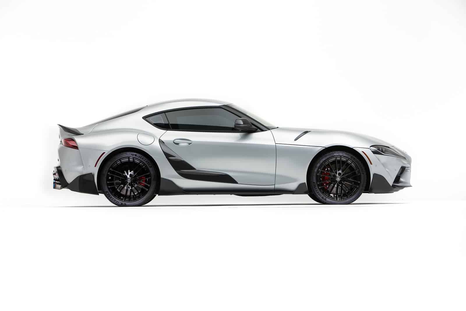 Así es el Toyota GR Supra Performance Line: Piezas de fibra de carbono ...
