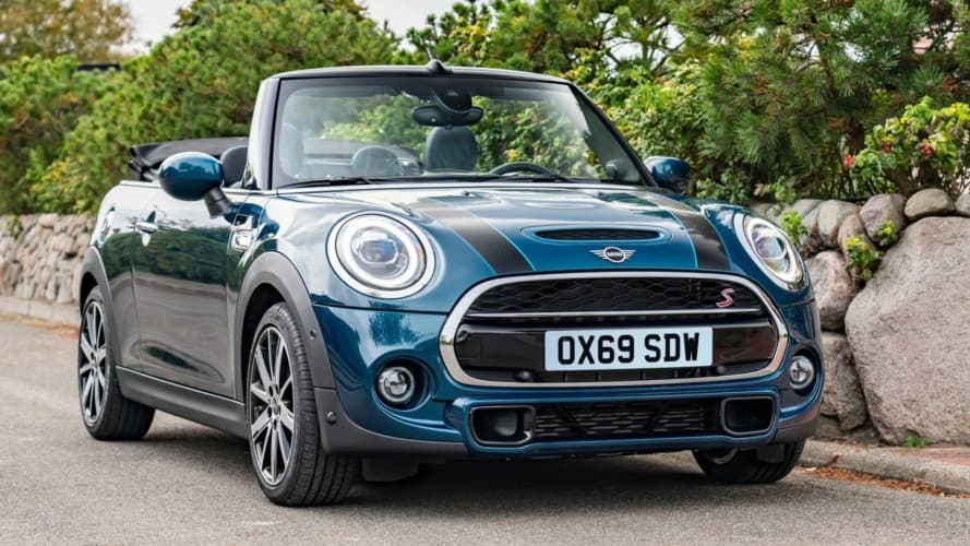 Vuelve el MINI Convertible Sidewalk: Disponible a partir de marzo