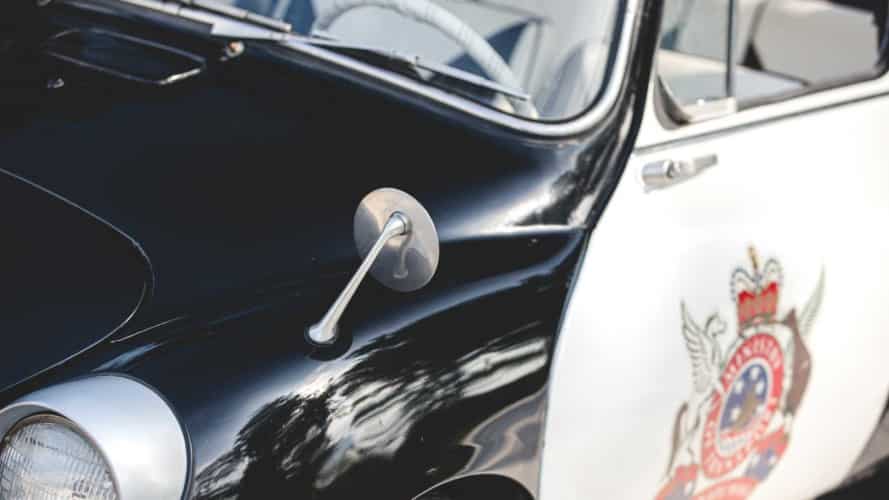 ¡Joya a la venta! Este simpático Subaru 360 de policía puede ser tuyo