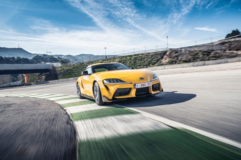 Nuevas imágenes del Toyota GR Supra de cuatro cilindros que no verás en ...