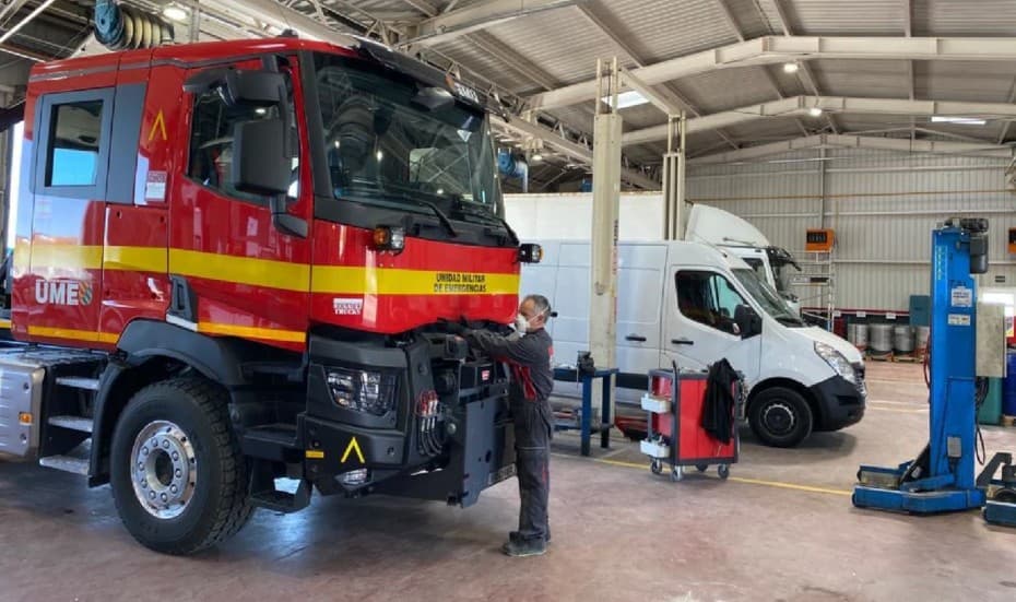 ¿Qué te parecen los nuevos juguetitos de la UME?: Preparados para todo…