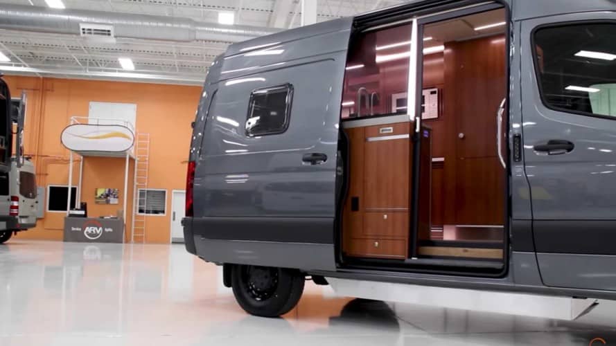 Avanced RV vuelve a sorprendernos con un Sprinter camper perfectamente ...