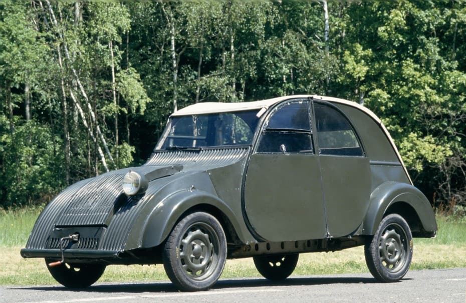 El último Citroën 2CV salió de la fábrica hace 30 años: es un icono…
