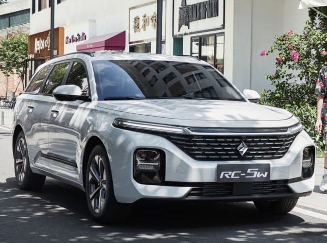 Arranca en China la comercialización del Baojun RC-5W por 7.300 €: ¿Un ...