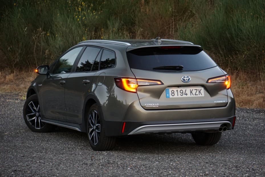 Opinión y prueba Toyota Corolla Trek 180H eCVT
