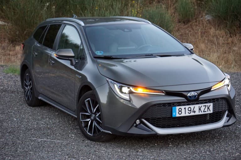 Opinión y prueba Toyota Corolla Trek 180H eCVT