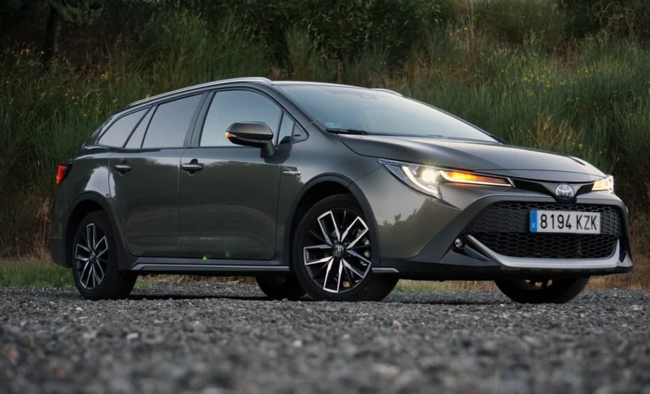 Opinión y prueba Toyota Corolla Trek 180H eCVT