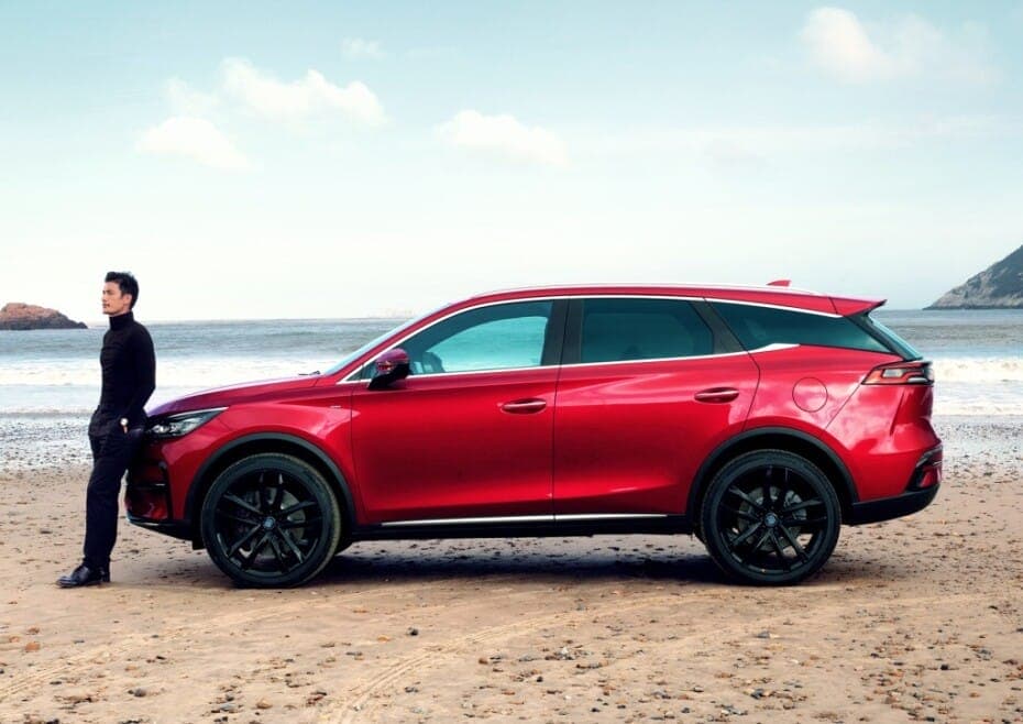 El BYD Tang aterriza en España para eclipsar a Tesla