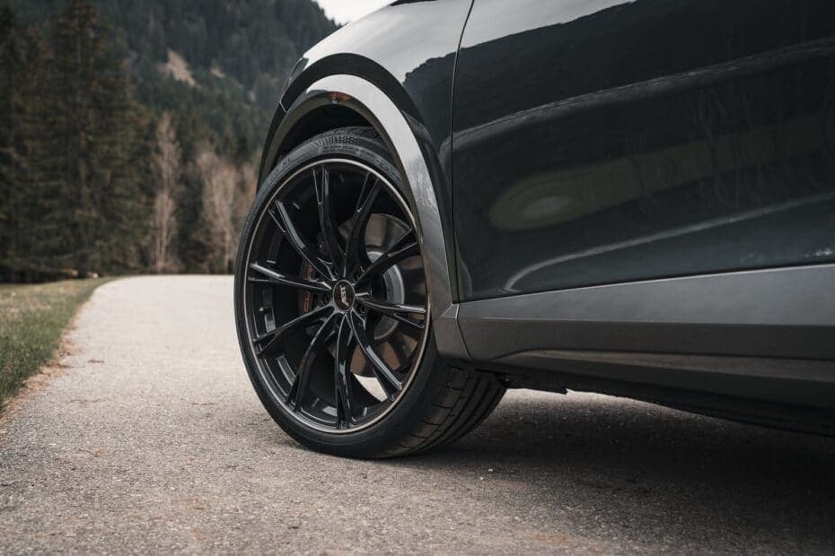 Cupra Formentor mejoras ABT escape, suspensión y llantas