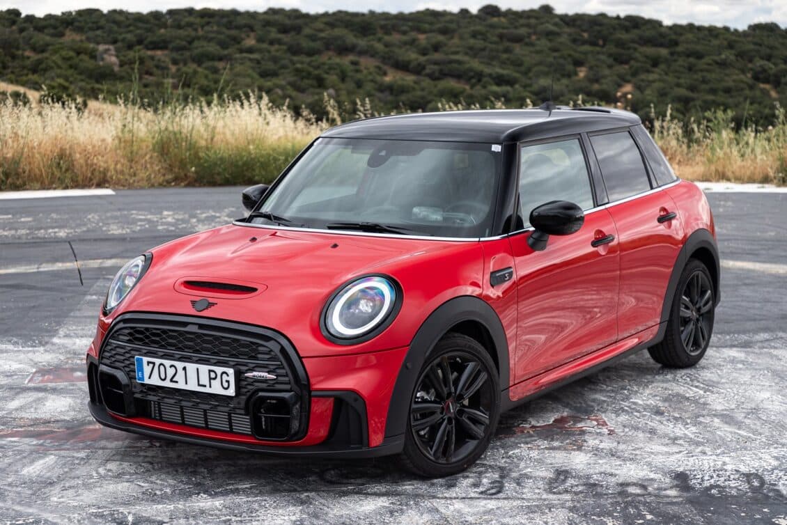 Opinión y prueba MINI Cooper S 5 puertas automático 2021