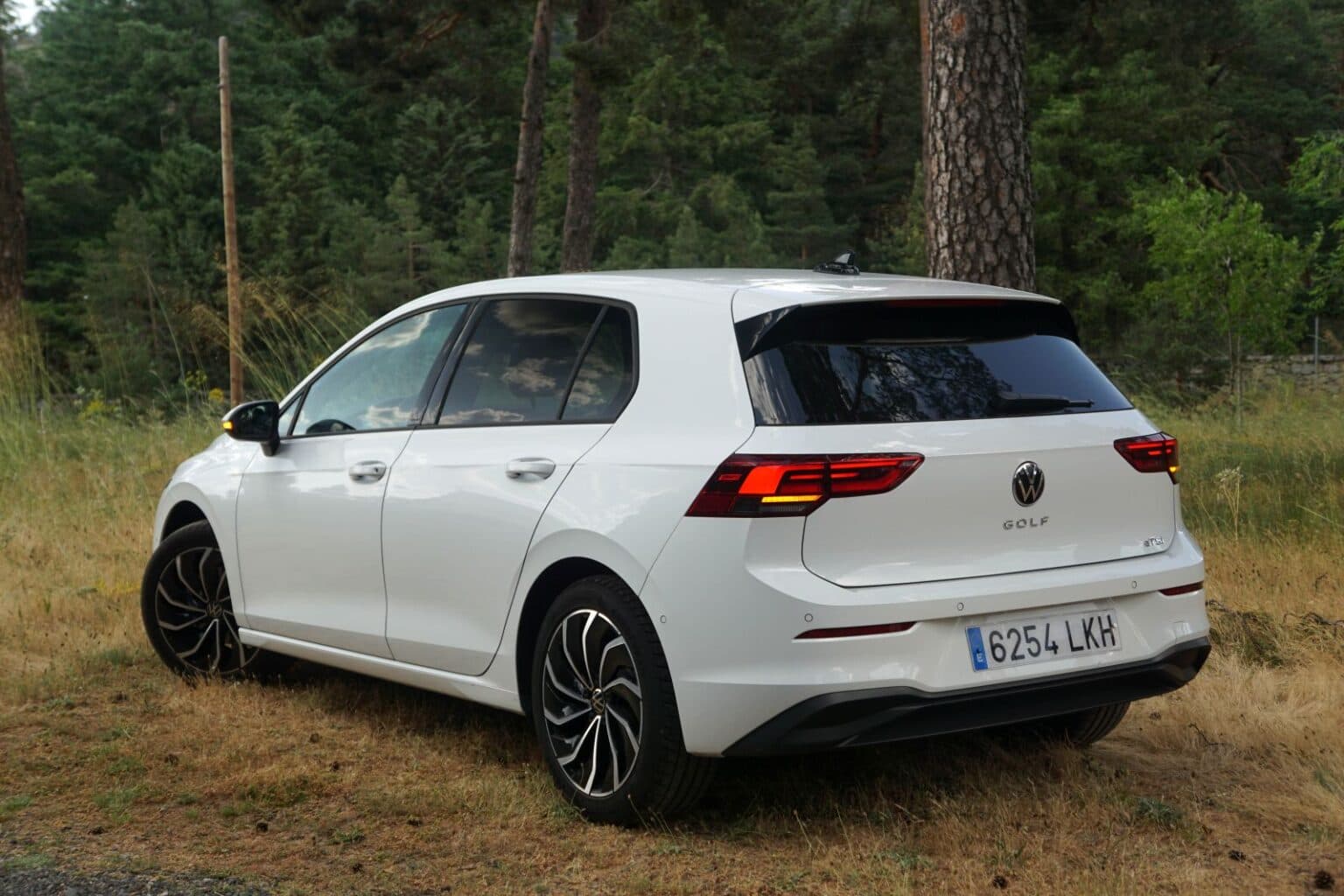 Opinión y prueba Volkswagen Golf 1.0 eTSI 110 CV Life DSG