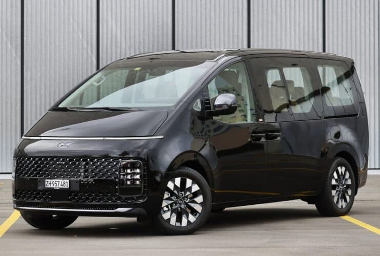 Nuevas imágenes del Hyundai Staria para Europa: Futurista y diferente