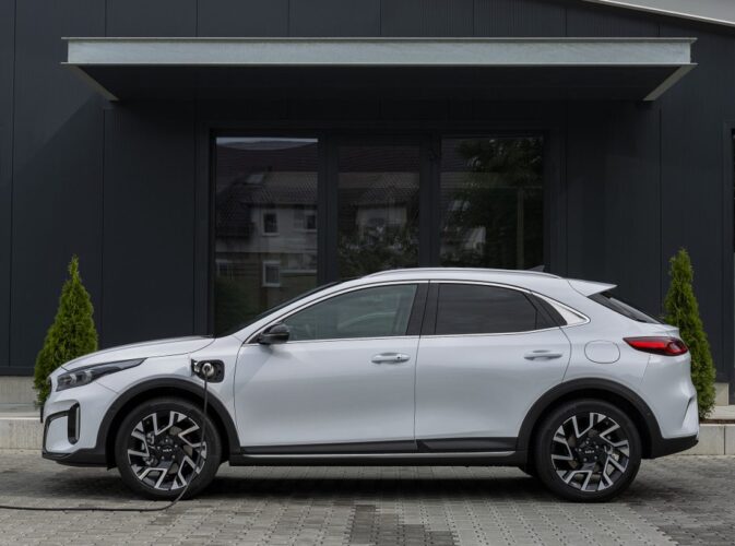 Nuevo Kia Xceed 2023: Más equipado y atractivo