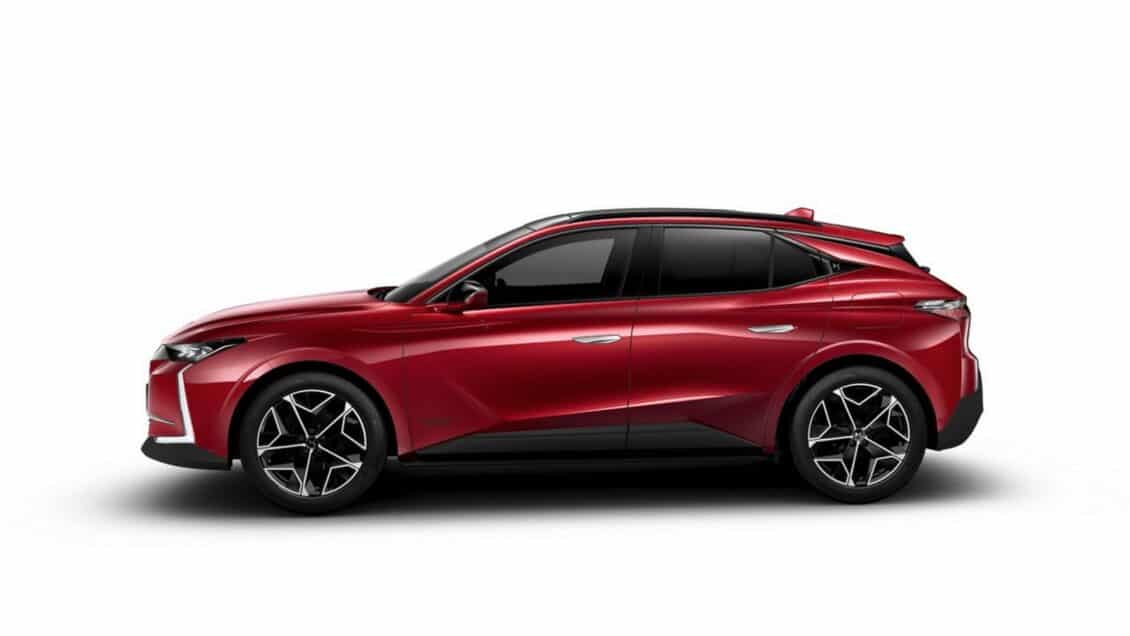 El DS 4 se actualiza: gama actualizada y más autonomía PHEV