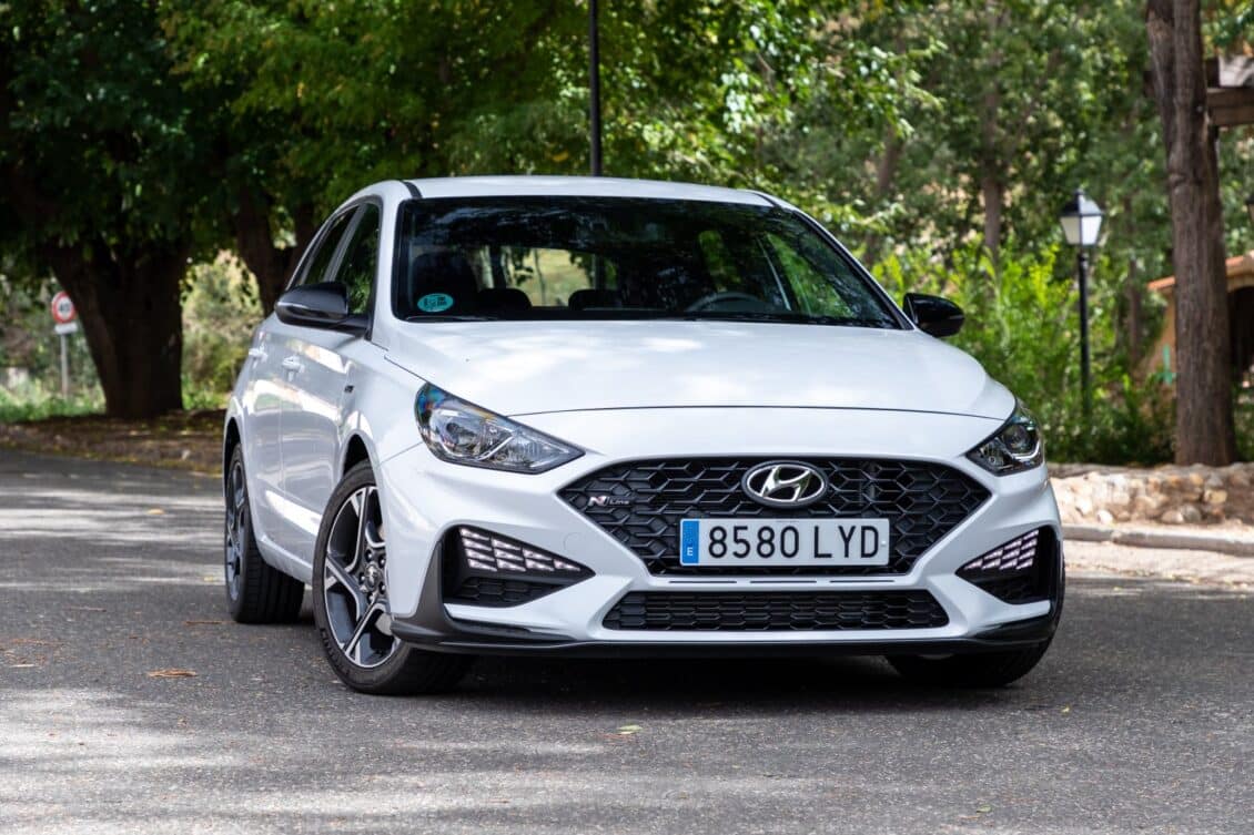 Opinión y prueba Hyundai i30 5p 120 CV 30 aniversario 2022