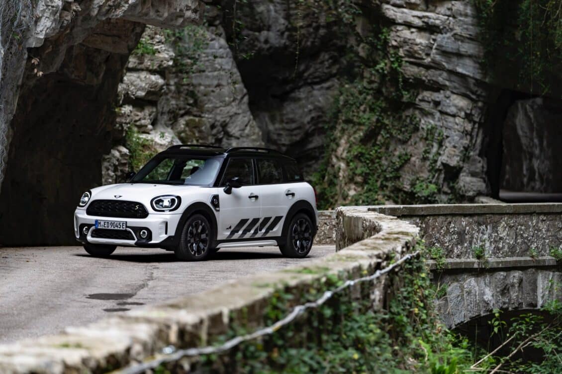 MINI Cooper SE Countryman ALL4 Untamed Edition: muy equipado