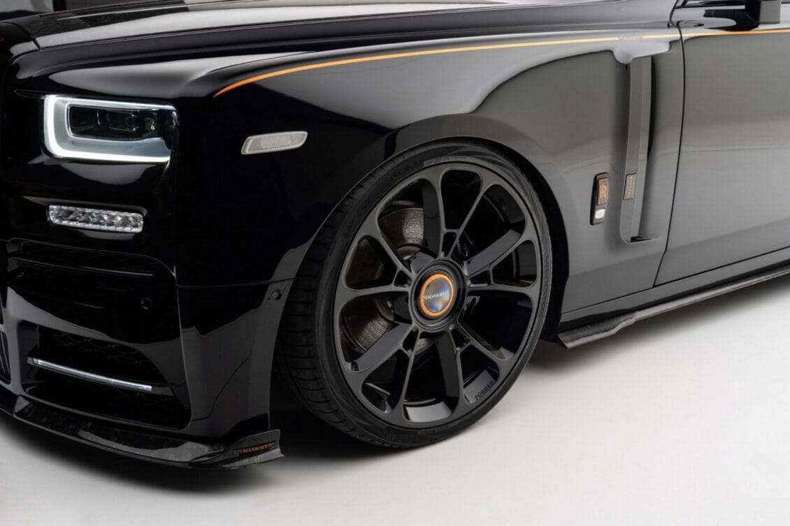 El Mansory Rolls-Royce Phantom es cuanto menos extravagante