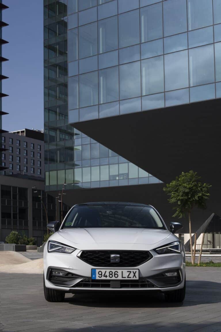 Nueva gama SEAT León 2025: larga vida al diésel