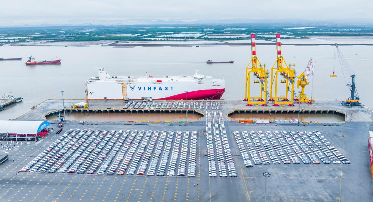 Barco RO-RO, qué son, para qué sirven, tipos y detalles