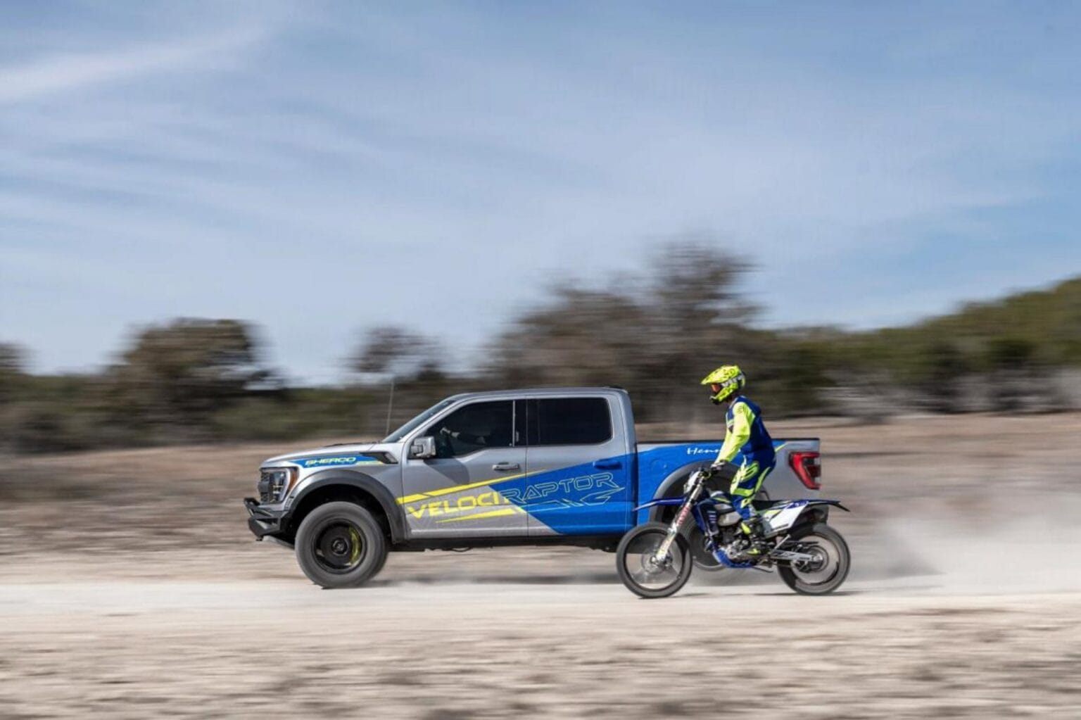 VelociRaptor 600 Sherco Edition: de serie con dos motos
