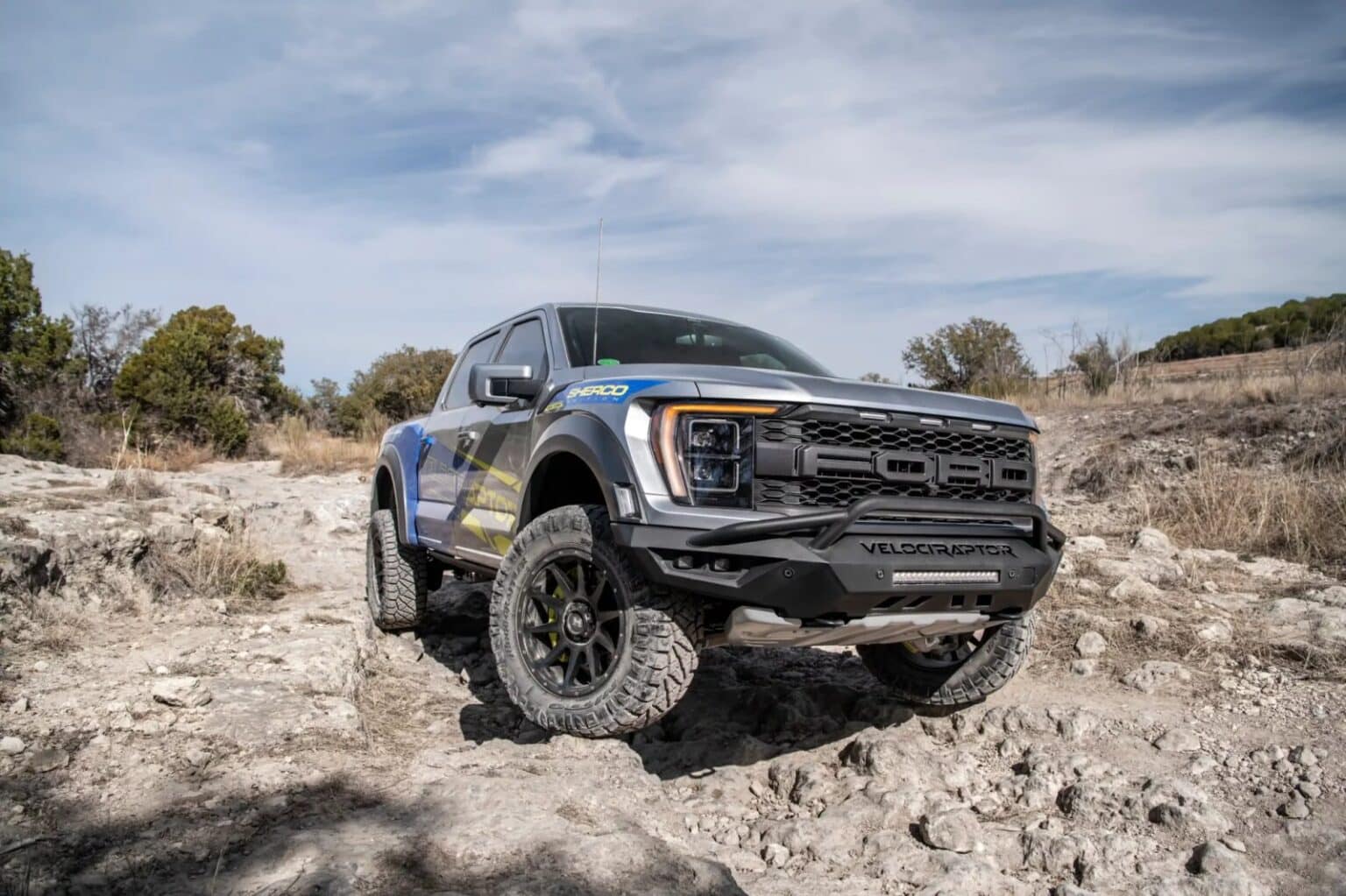 VelociRaptor 600 Sherco Edition: de serie con dos motos