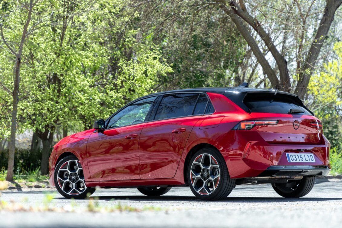 Opinión y prueba Opel Astra PHEV 180 CV 1.6 Turbo AT8 2023