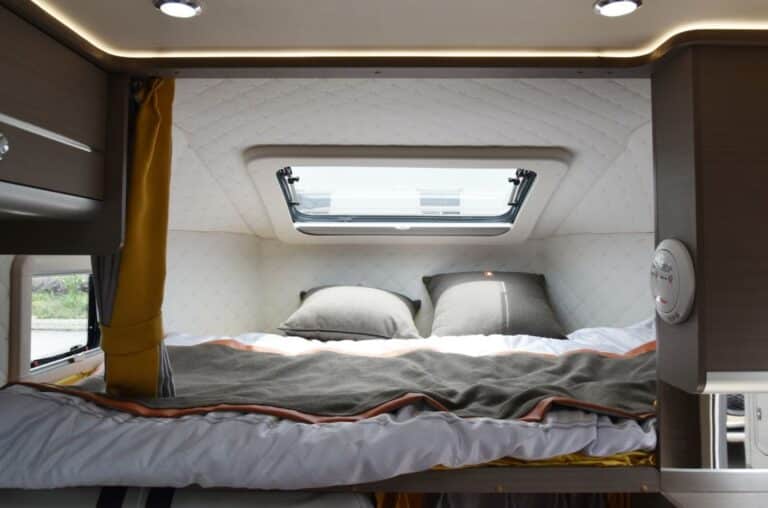 El Changan Fengjing RV es una autocaravana accesible