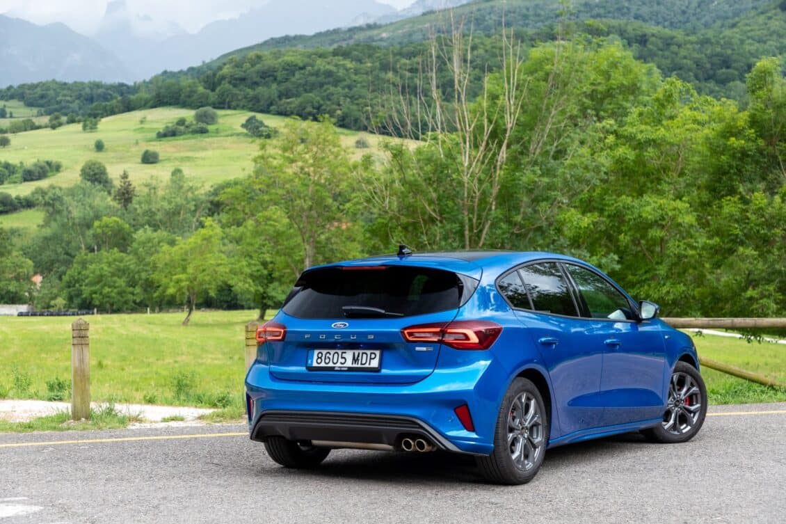 Opinión y prueba Ford Focus Berlina MHEV 125 CV ST-Line 2023