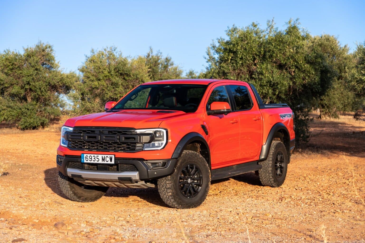 Opinión y prueba Ford Ranger Raptor V6 292 CV 2023: único
