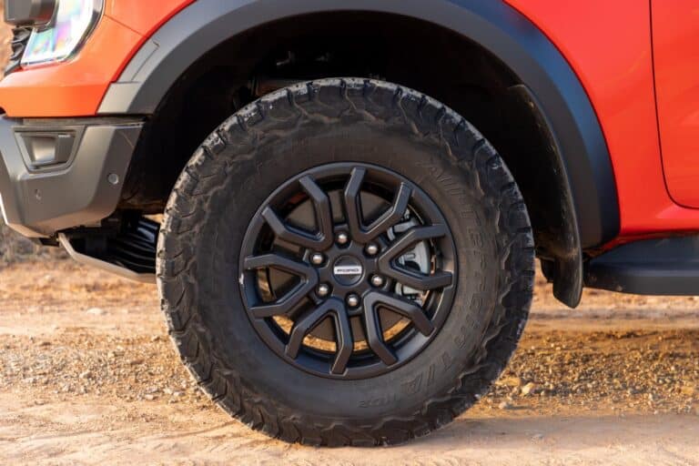 Opinión y prueba Ford Ranger Raptor V6 292 CV 2023: único