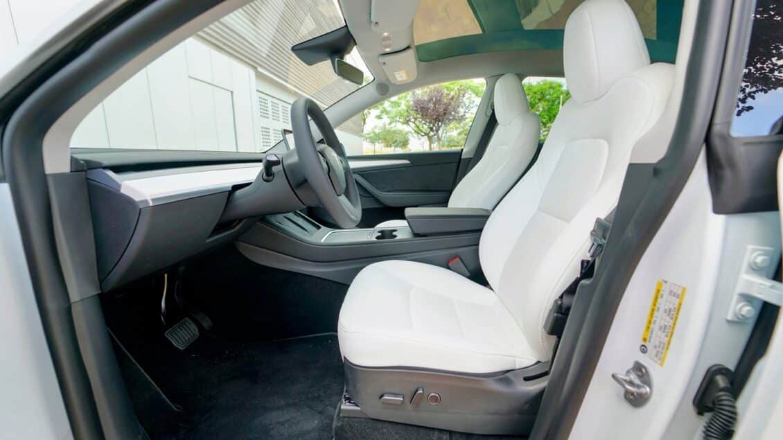 Opinión y prueba Tesla Model Y RWD 2024: aprueba con nota