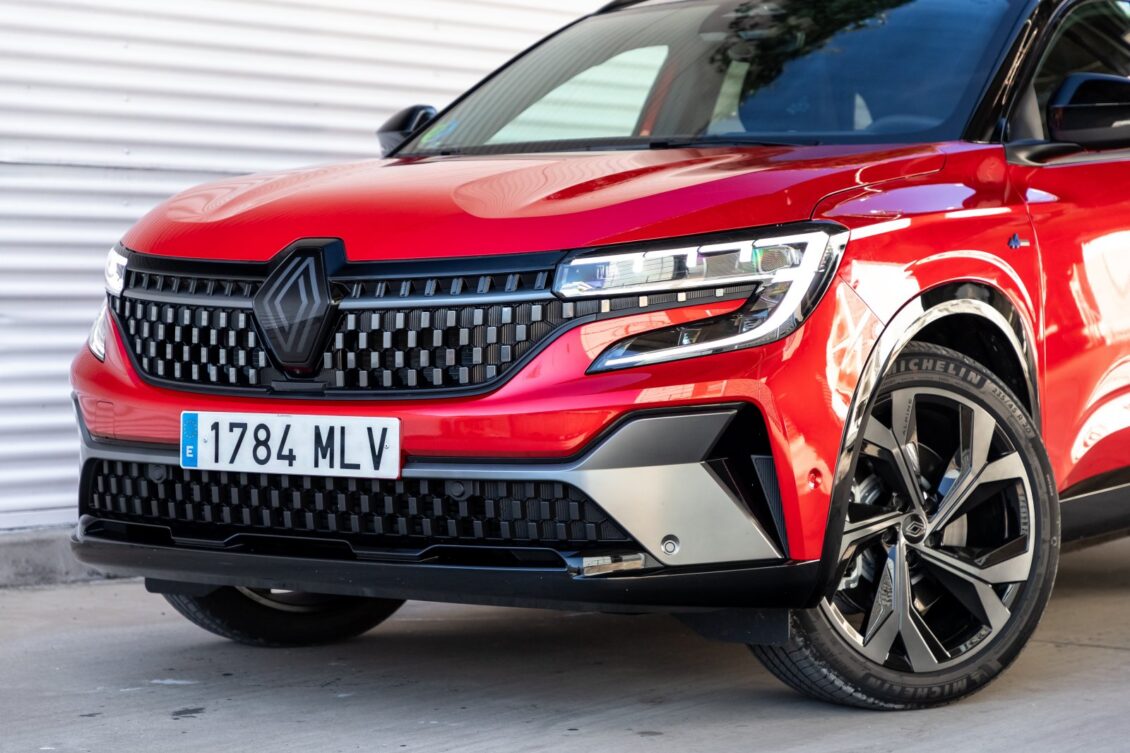 Nuevo Renault Austral 2025: Adiós al cambio manual por ahora Nuevo Renault Austral 2025: Adiós al cambio manual por ahora