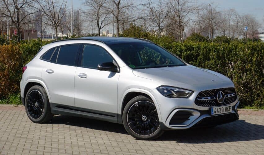 Opinión y prueba Mercedes GLA 200d 4Matic diésel y llamativo