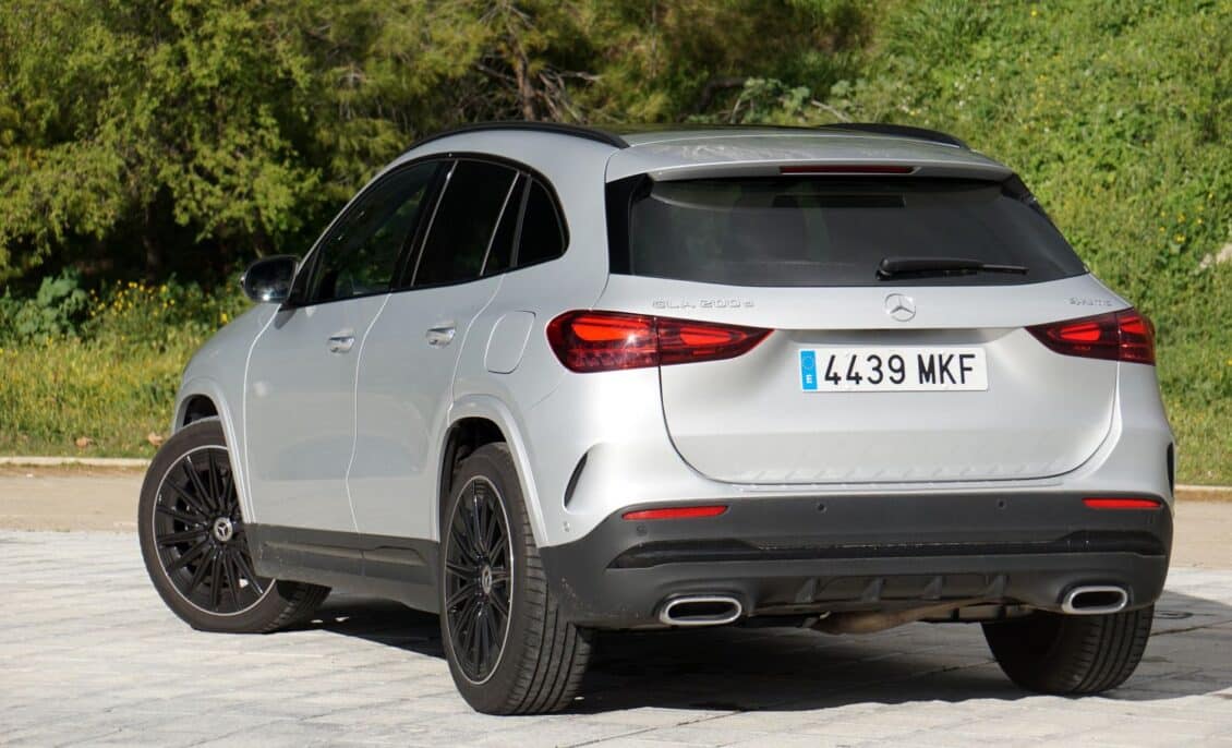 Opinión y prueba Mercedes GLA 200d 4Matic diésel y llamativo