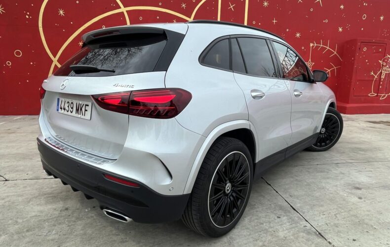 Opinión y prueba Mercedes GLA 200d 4Matic diésel y llamativo