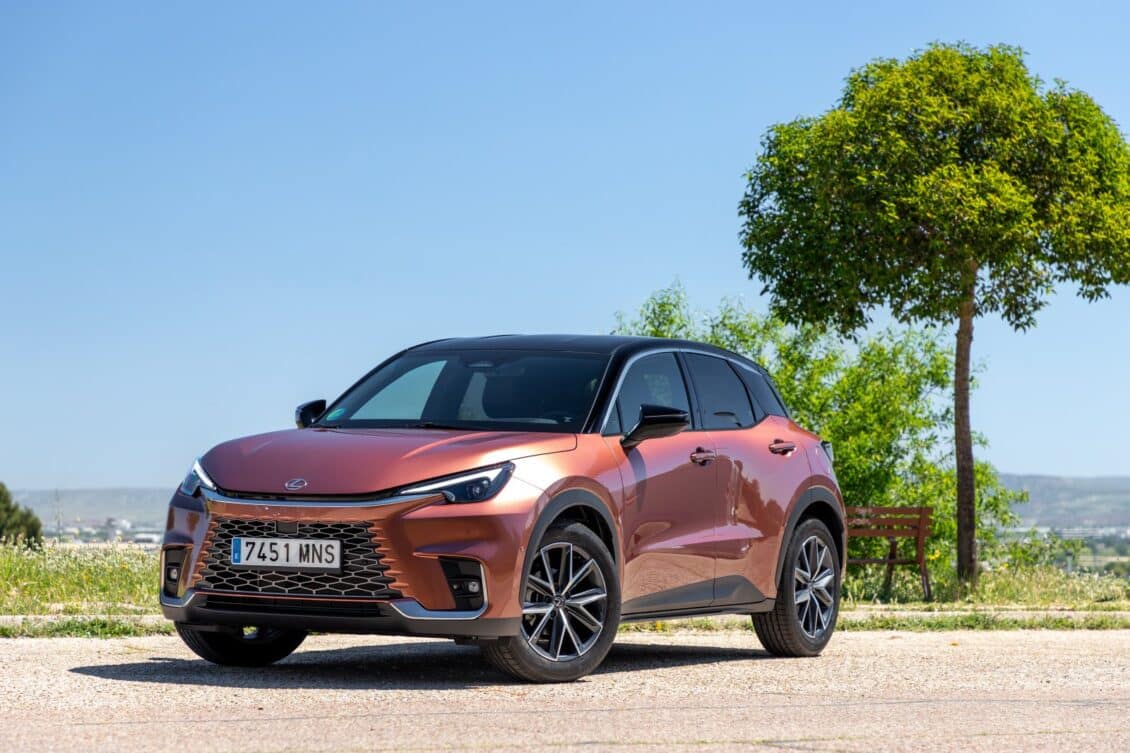 Opinión y prueba Lexus LBX Cool 2024: un B-SUV 'premium' HEV